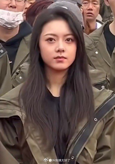 张凌赫、赵今麦《度华年》开机了……