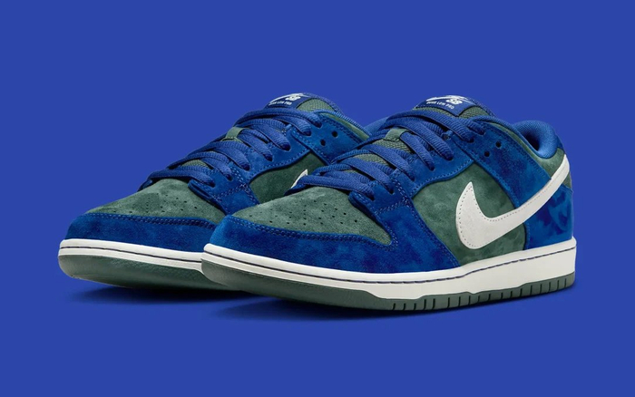Nike Dunk Low 新配色曝光！这颜值你打几分？__财经头条