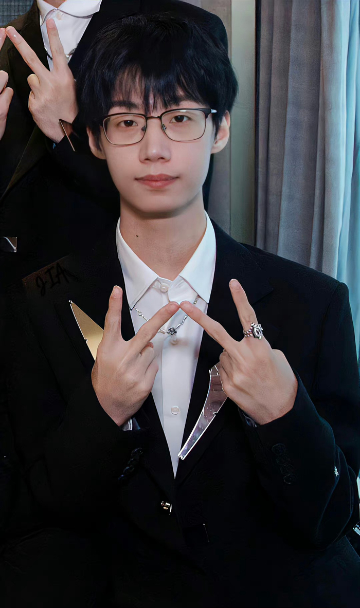 今天我们相聚在这里，是为了庆祝北京WB的胜利！|北京_新浪新闻