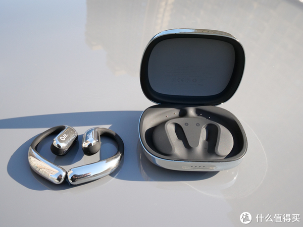 华为发布首款OWS开放式耳机，是遥遥领先还是昙花一现？ 附华为FreeClip与Oladance OWS Pro对比测评|耳机|华为|挂耳式_新浪新闻