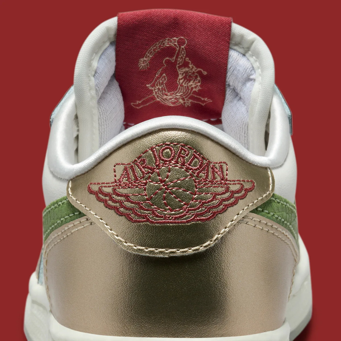 中国Snkrs上架！AJ1「龙年限定」大铺货，你会要吗？？|AIR JORDAN 1(AJ1)|aj(air jordan)|青龙|鞋型|挂饰 ...