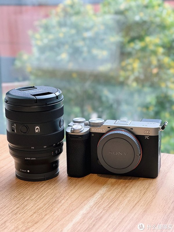 新的一年，摄影小白与他的A7C2__财经头条