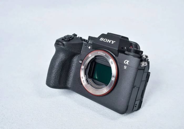 评测 | 索尼Alpha 9 III：速度相机的新“标杆”|索尼_新浪新闻