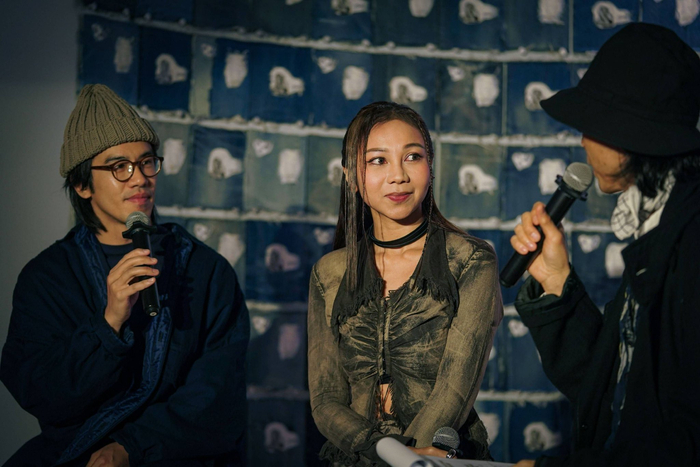 AGA江海迦新专开幕共贺生日 限量大碟壮观铺满展墙聊音乐历程|Agatha|大碟|江海迦_新浪新闻