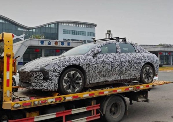 曝2024年小鹏计划推出3-4款新车 除了P6还有G5、G7|P6|新车|代号_新浪新闻