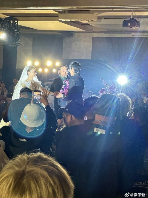 太幸福啦 大量Rapper晒出早安婚礼现场图！|婚礼_新浪新闻