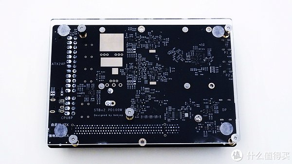 逍遥君BX显卡扩展坞新版开箱体验，且看7480HS处理器下780M核显和RX580、RTX3060独显之间性能差异？|分数|AMD ...