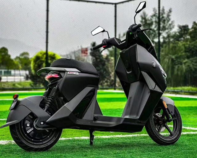 小牛NXT和九号猎户座Dz110P哪个更好？五大维度分析，差距很明显|猎户座|小牛|维度_新浪新闻