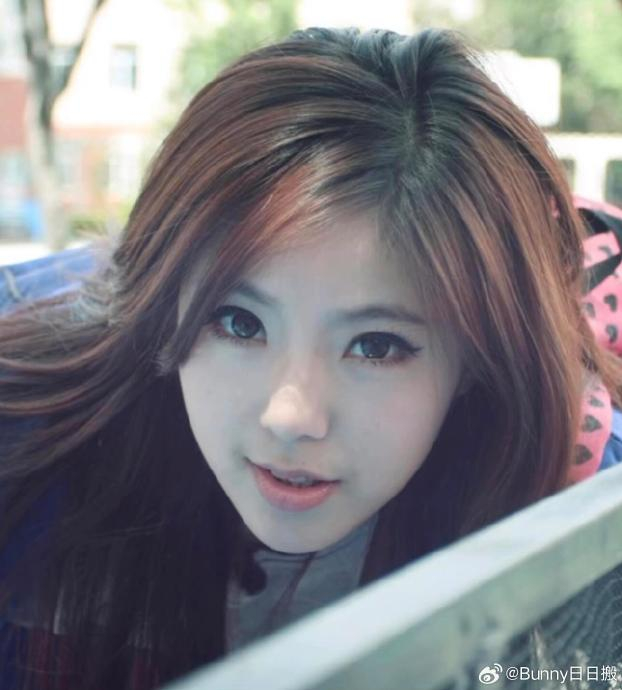 古早时期初代宅男女神 赵奕欢 当年看《青春期》|青春期|赵奕欢|付梦妮_新浪新闻