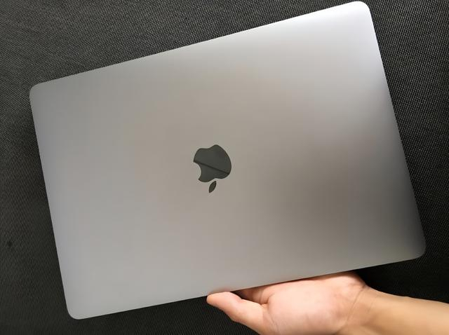 苹果M4系列Mac电脑更新名单曝光：AI或成升级重点！__财经头条__新浪财经