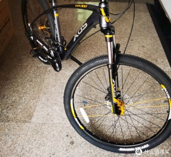 喜德盛（xds）山地自行车英雄300铝合金27.5吋27速可锁死前叉碟刹 灰黄青春版17.5寸__财经头条__新浪财经
