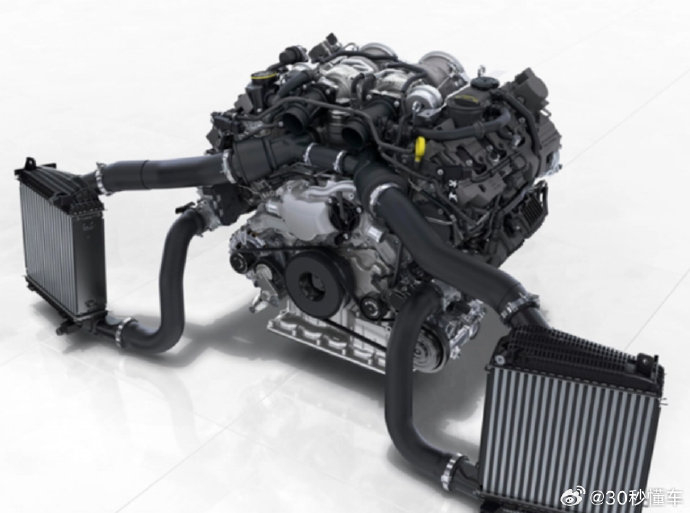 EA825 V8发动机由保时捷和奥迪联合开发 而来…
