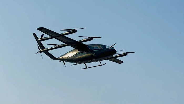 电动垂直起降航空器(eVTOL) VE25 X1在四川自贡航空产业园首批次成功试飞|自贡|航空|起降_新浪新闻