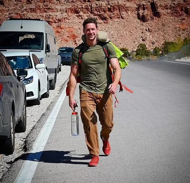 男演员当街被杀害，年仅37岁！|约翰尼|美剧|西部世界_新浪新闻