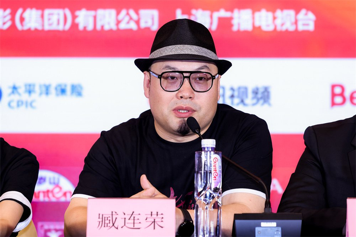 首映｜亚新入围影片《岁岁平安》：少女的枪|段奥娟|岁岁平安|入围影片