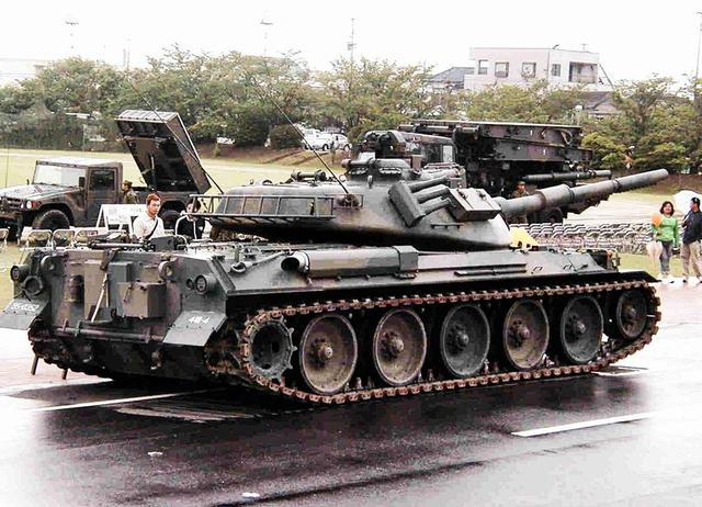 服役即过时：74式主战坦克