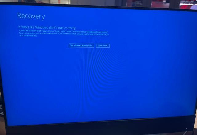Windows系统突发蓝屏危机：微软紧急应对，部分用户受波及__财经头条__新浪财经