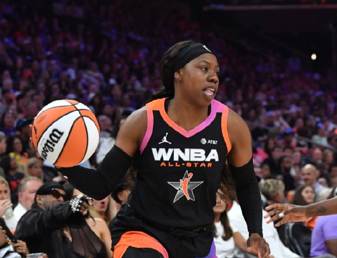WNBA全明星联队117-109拿下美国女篮…|WNBA|美国女篮|奥运_新浪新闻