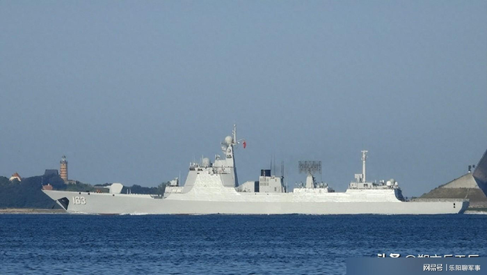052D刚进入波罗的海，却一不小心就成了“区域最强”！|波罗的海|驱逐舰|波罗的海舰队_新浪新闻