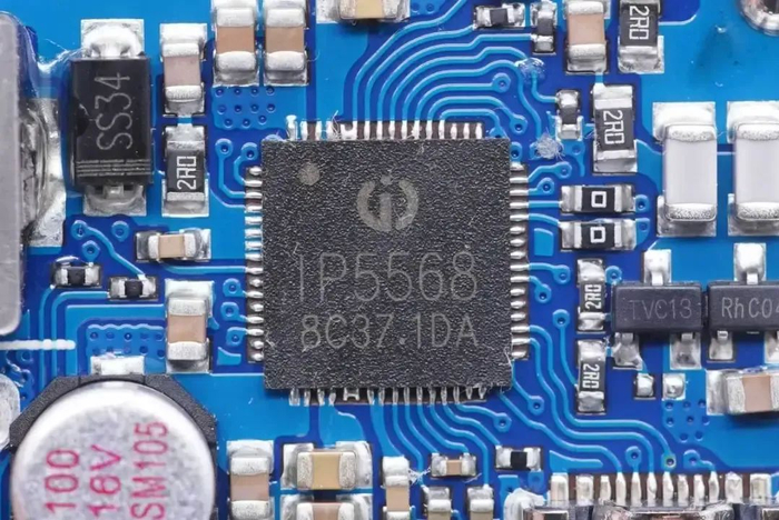 我们拆了12款绿联充电宝，发现内置这些国产协议芯片|绿联（UGREEN）|移动电源|USB-C|新产品发布|芯海科技_新浪新闻