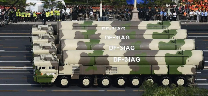 东风31AG打了1.2万公里是何概念？如从东北发射，可覆盖美国全境_新浪新闻