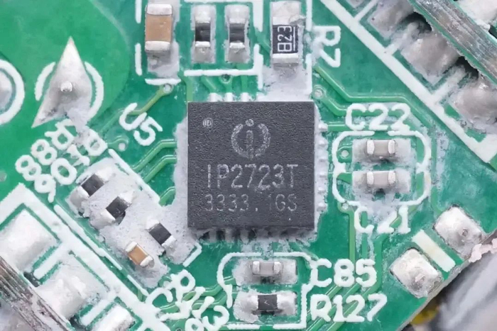 40款安克快充拆解，内置协议芯片深度解析__财经头条__新浪财经