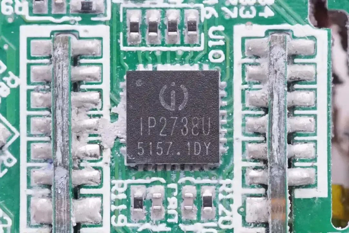 40款安克快充拆解，内置协议芯片深度解析__财经头条__新浪财经