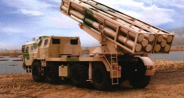 对比海马斯，中国191型火箭炮实力如何？能够比肩欧美吗？|火箭炮|武器|陆军_新浪新闻
