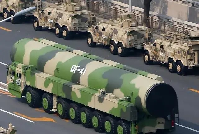 东风-31AG的12000公里打破世界纪录！洲际导弹为何无需全程试验？|洲际导弹|导弹|东风-31_新浪新闻