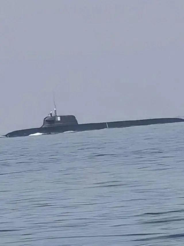 中国093B攻击核潜艇亮相，性能世界一流！印度：我也要造12艘艇！