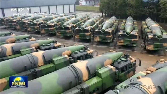 卫星照片表明某基地，就有59台东风-26发射车，这款导弹装备激增|导弹_新浪新闻
