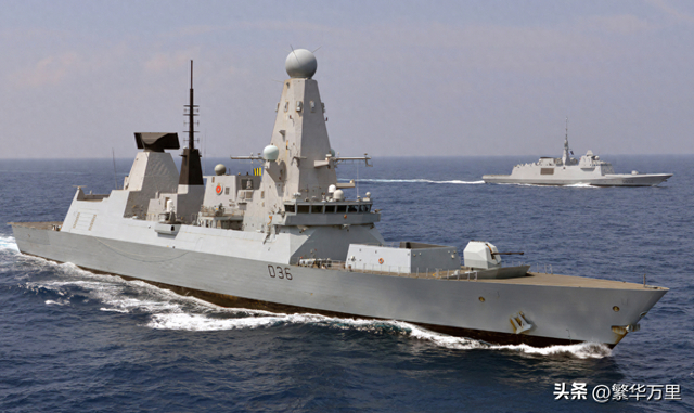 45型驱逐舰，对比中国052D型，7000吨精锐，到底谁更强悍？|驱逐舰|服役|紫菀_新浪新闻