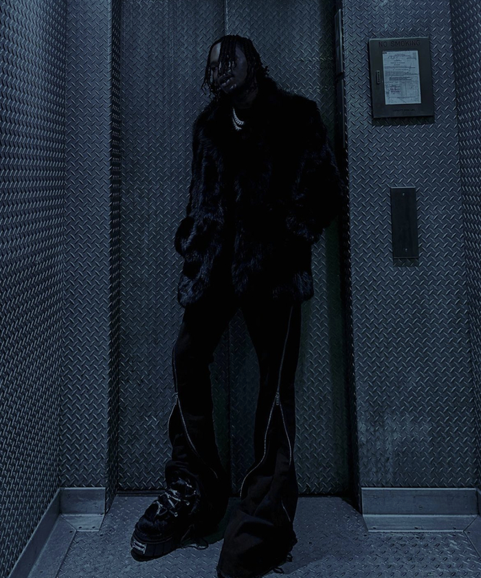 2025年，什么才是Opium小子们的新宠？|穿搭_新浪新闻