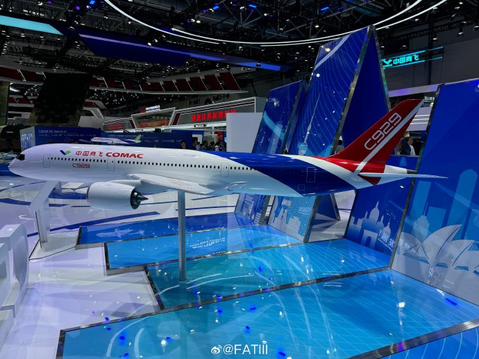 商飞发布C929飞机性能参数和客舱布局…|珠海航展_新浪新闻