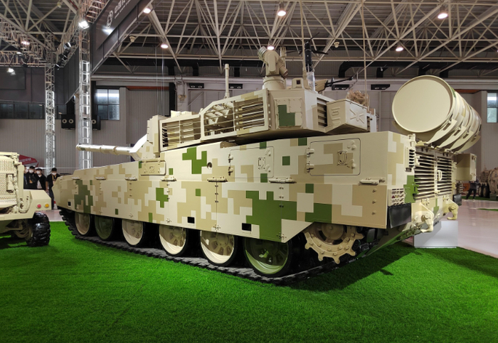 中国VT-4A1坦克亮相航展，两种手段专克无人机|无人机|俄军|中国_新浪新闻