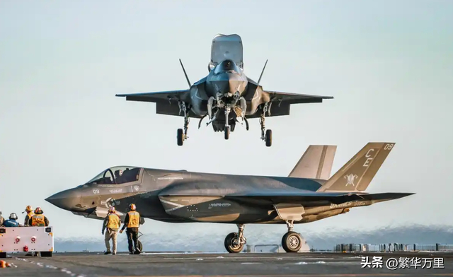F35数量碾压，中国同时生产，两种五代机，压力到底有多大？