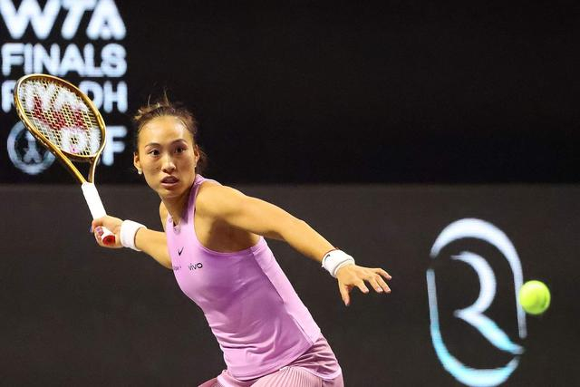 萨巴伦卡获奖郑钦文无缘！2原因让中国金花落选，WTA年度最佳出炉|埃拉尼|郑钦文|萨巴伦卡_新浪新闻