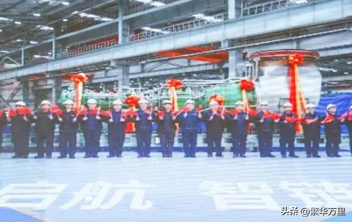 追赶LM2500，中国CGT-30M，新一代燃气轮机，到底有多强悍？|驱逐舰|中国|052D型_新浪新闻