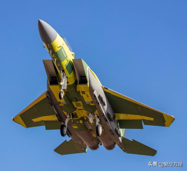 日本的困局，F15J战机，延寿到2060年，为何赶鸭子上架？__财经头条__新浪财经