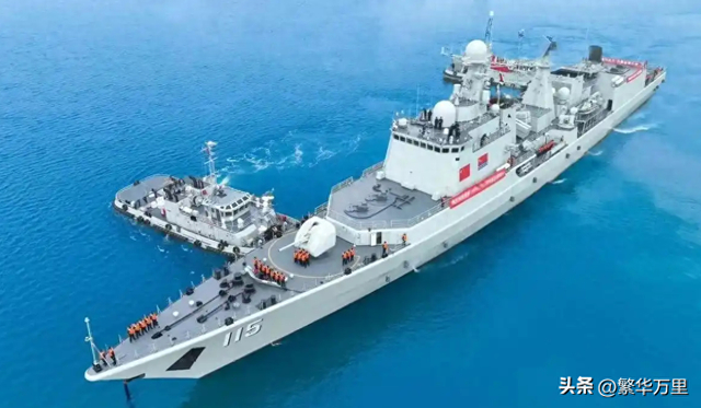 吃回头草，2艘051C型驱逐舰，对比052C型，为何更年轻？|驱逐舰|防空导弹|防空系统_新浪新闻