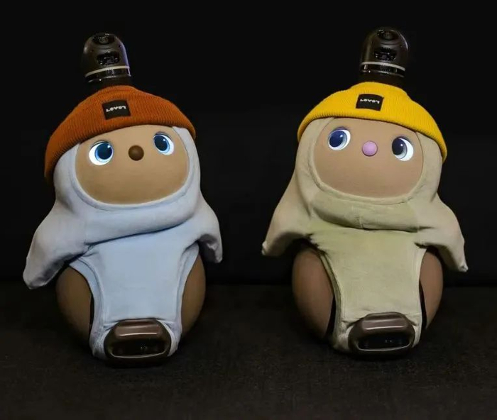 又傻又可爱的AI宠物，治愈人类主人|AI文本生成|阿洛|活体|情感|电子_新浪新闻