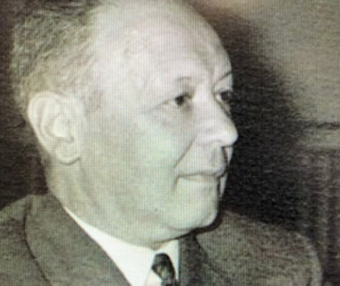 93年只卖一种风味，比利时焦糖饼干靠“咖啡搭子”出圈__财经头条