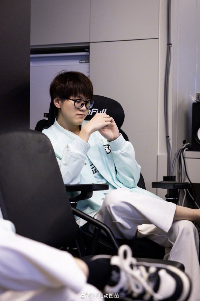 IG落入败者组将对战FPX，Meiko赶紧调整一下吧，起码不要再送了__财经头条