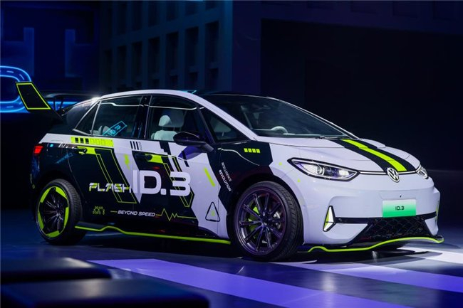 大众ID3多少钱？ID3 GTX套件款限时一口价137,388元起重塑新传奇__财经头条__新浪财经