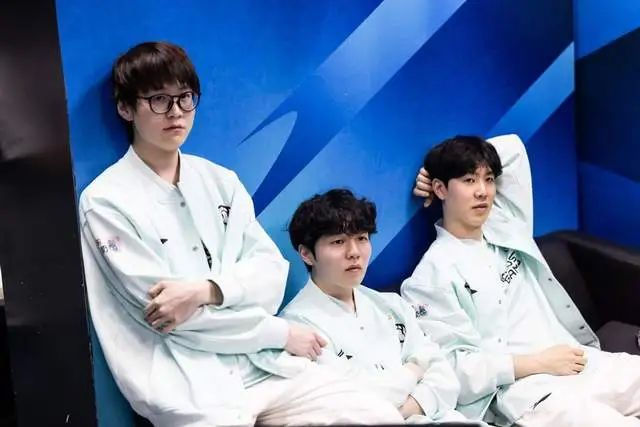 iG三叉戟再无重聚之日，Ning透露原因很现实！LPL女主持飞来横祸|三叉戟_新浪新闻