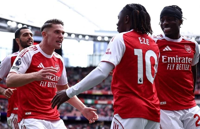 阿仙奴今季戰績出色，離不開兩大法寶，兵工廠已經重塑自己的形象 - 新浪香港