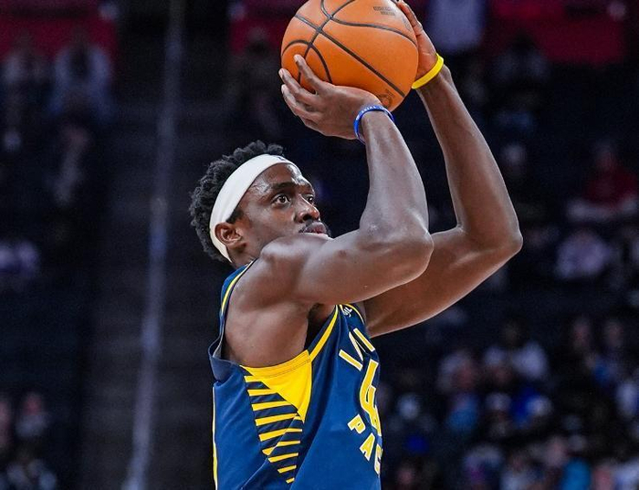 双核缺阵白帝高开低走，西亚卡姆21+8+6+准绝杀，步行者复仇绿军|凯尔特人|迈阿密热火队|波士顿凯尔特人队|印第安纳步行者队|本-西蒙斯 ...