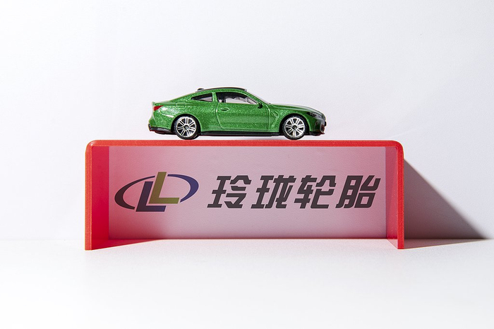 一个月内终止两投资项目，总预算近150亿元，业绩承压下玲珑轮胎战略扩张遭遇“急刹车”__财经头条__新浪财经
