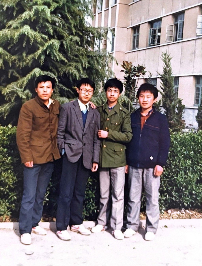 两次高考两度考研，三甲医院科室主任坚信“人生处处可翻盘”__财经头条__新浪财经