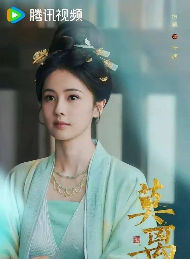 《翘楚》粉丝砸了600万云包场就为了跟白鹿《莫离》正面硬刚|陈都灵|钱花|播放键|财报|礁石_新浪娱乐_新浪新闻